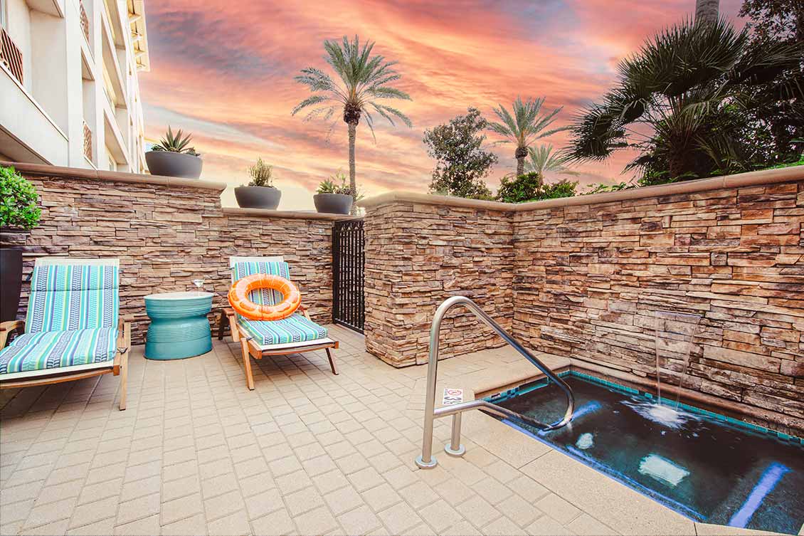 Harrah’s Resort SoCal Unveils Dive Inn Renovation - Indian Gaming